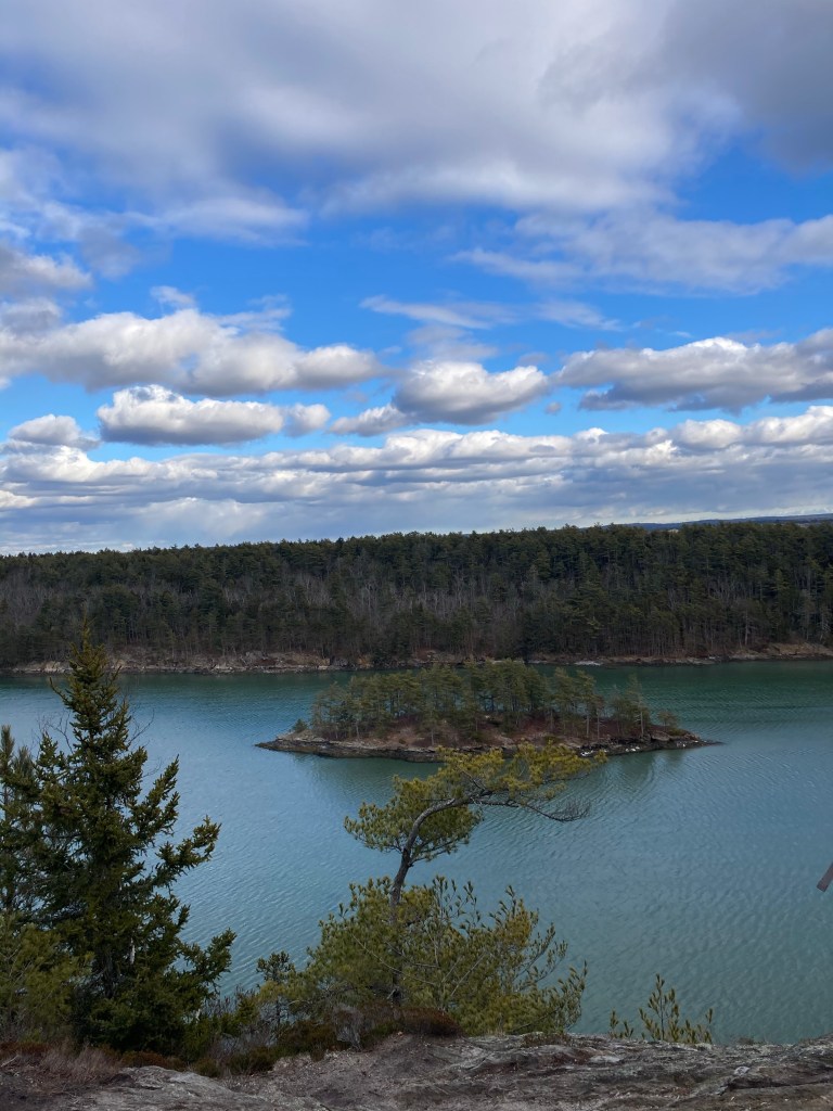 Lovely, Beautiful Cliff Trail hike & a simple picnic day!! - The Mainechica